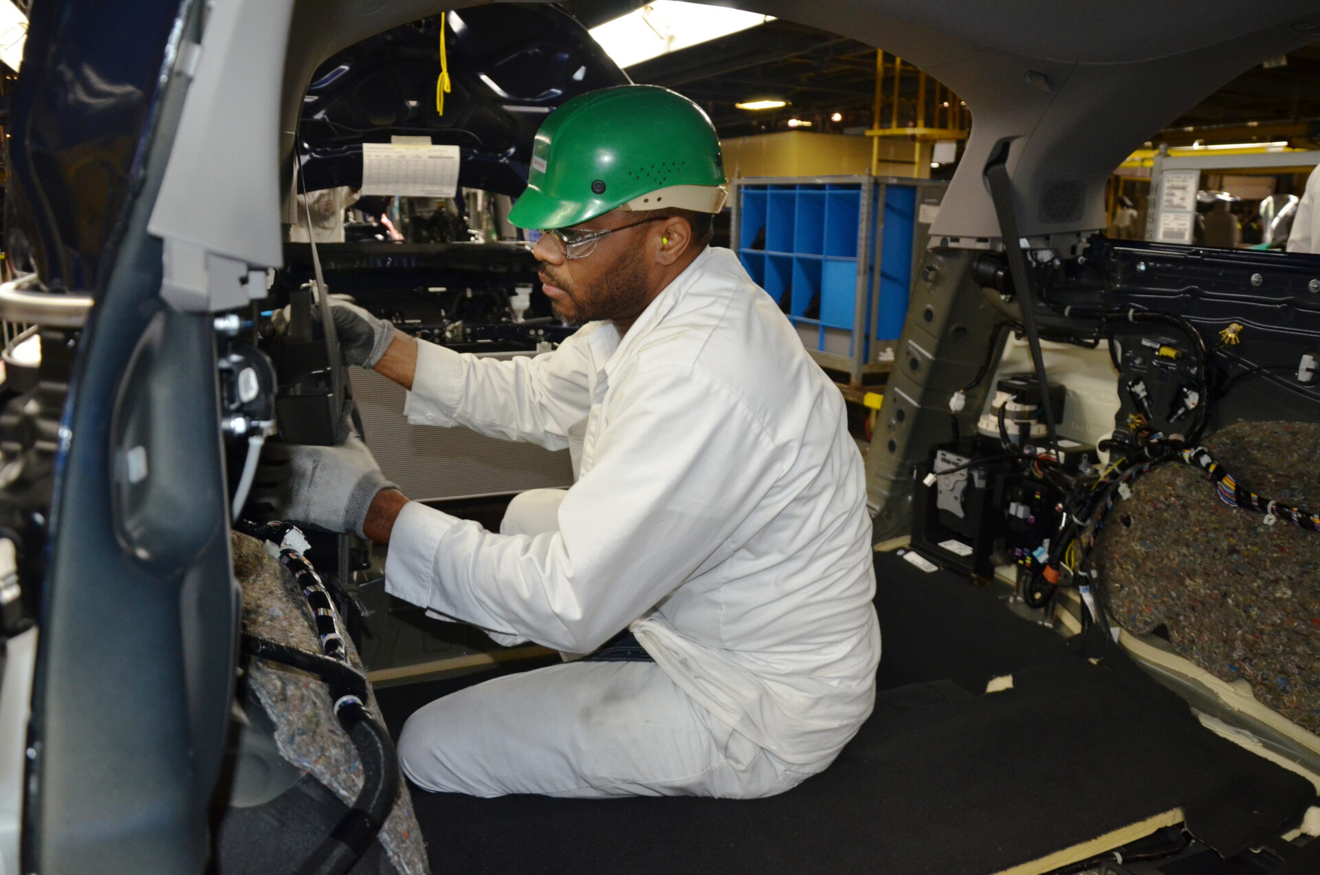 Workers needed at the Honda manufacturing plant